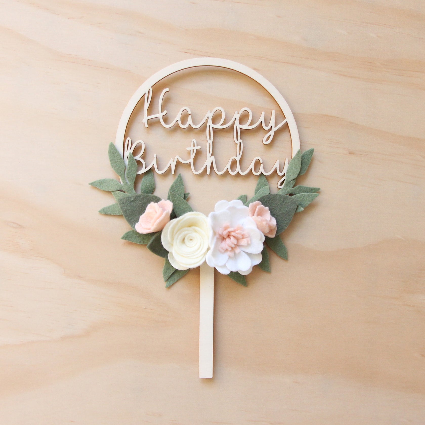 Neutral Flower Wreath Cake Topper – Kirei handmade